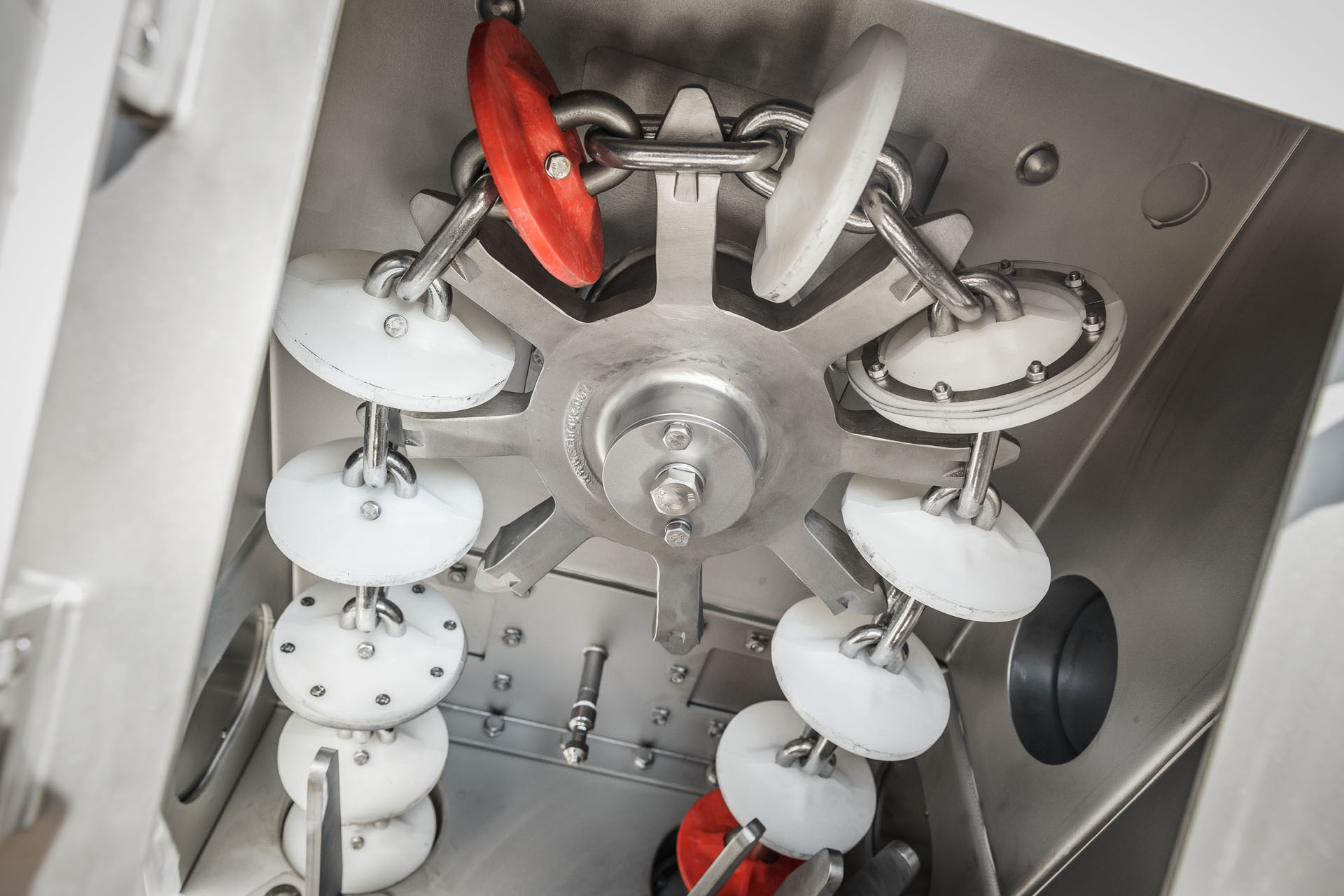 Videos and more information of our Schrage Tube Chain Conveyor: Schrage