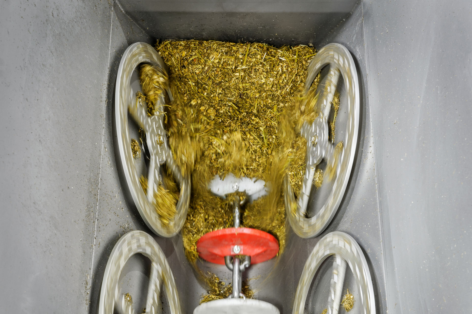 Videos and more information of our Schrage Tube Chain Conveyor: Schrage